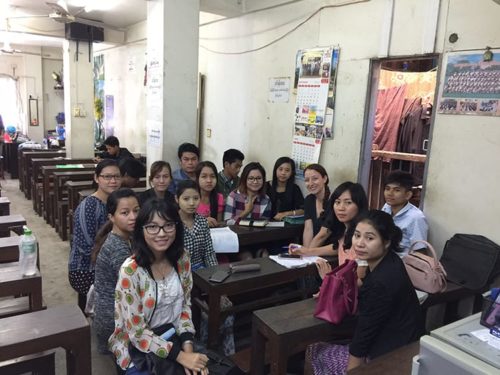 Speaking English in Yangon, Myanmar ⋆ Full Time Explorer